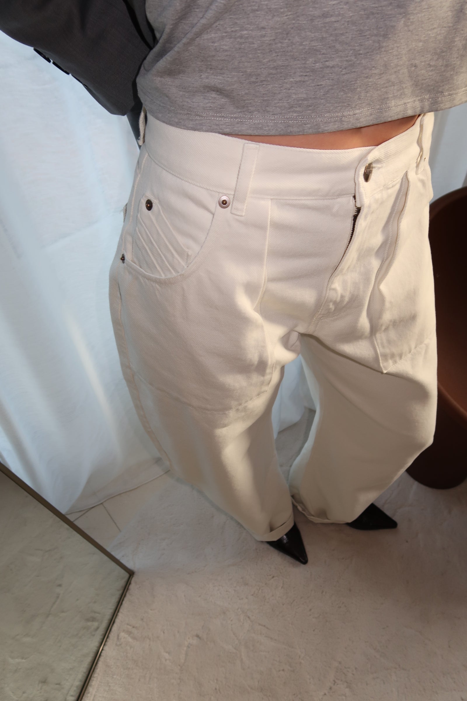 HAILEY JEANS WHITE – LILOUV